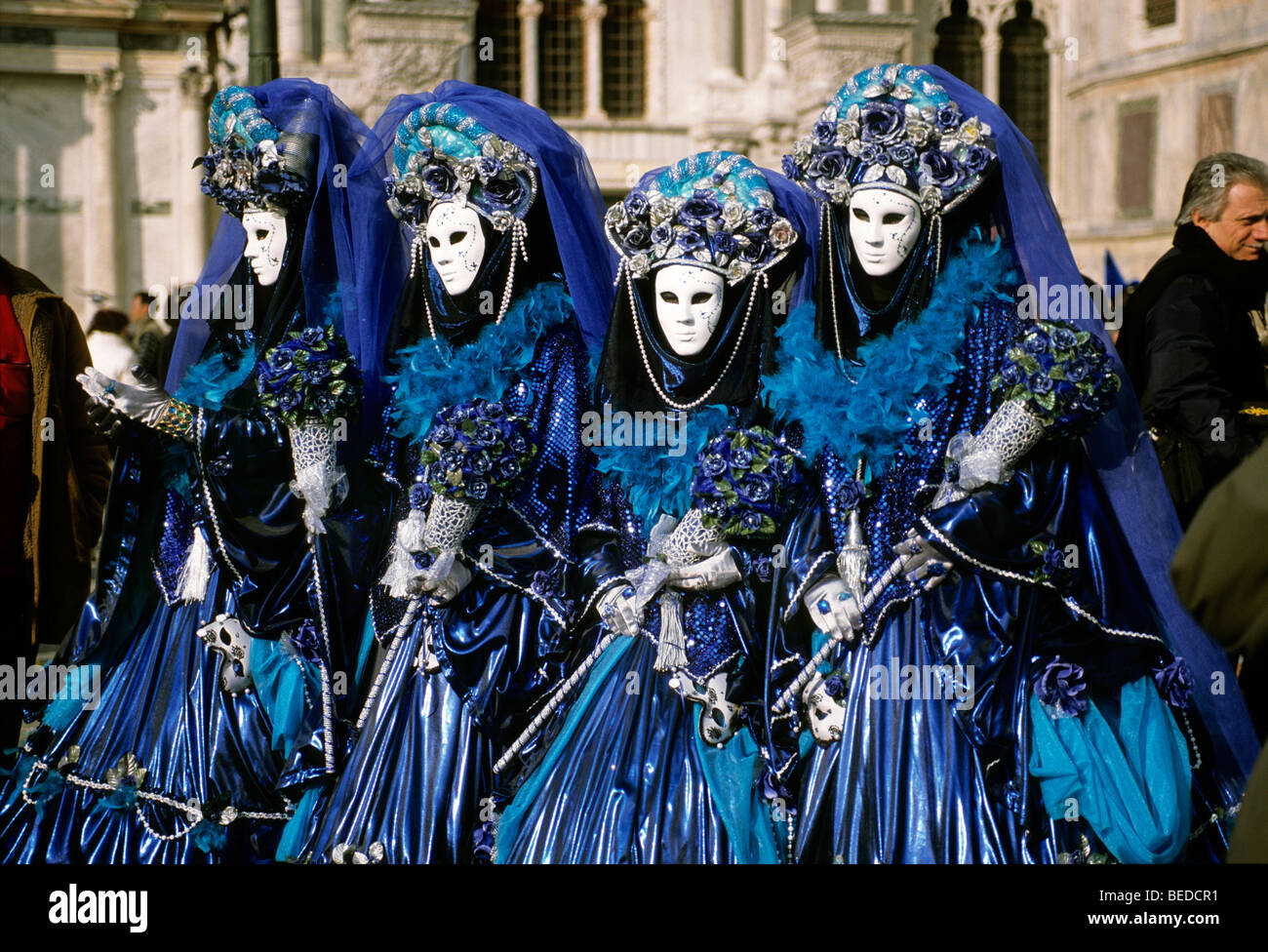 Venedig karneval masken -Fotos und -Bildmaterial in hoher Auflösung ...