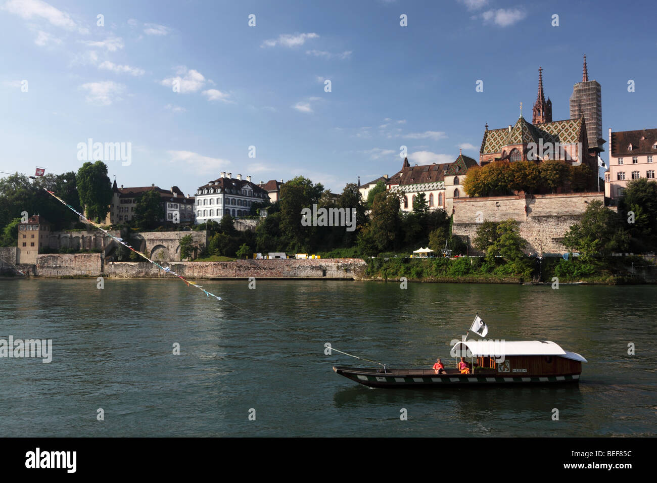 Rhein basel sommer -Fotos und -Bildmaterial in hoher Auflösung – Alamy