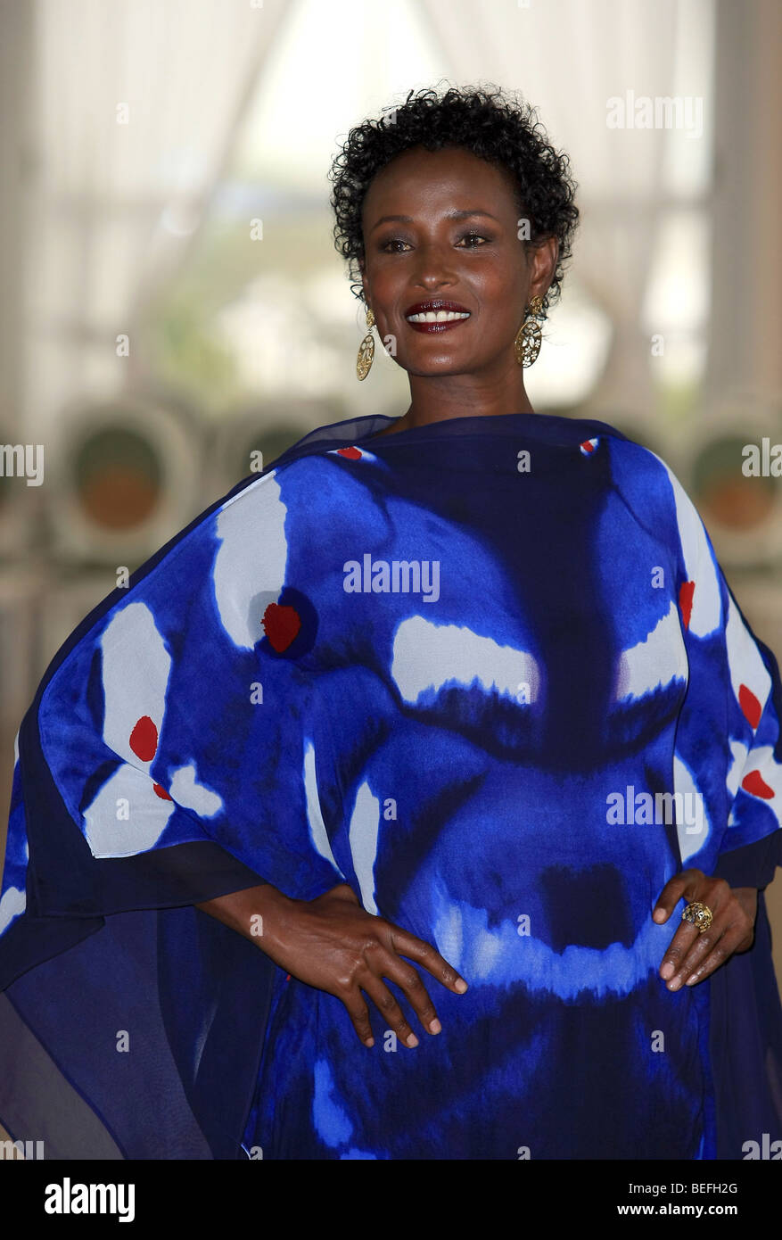 Waris dirie model -Fotos und -Bildmaterial in hoher Auflösung – Alamy
