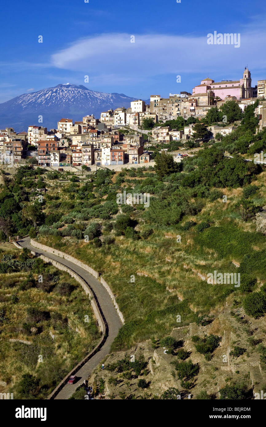 Church centuripe sicily italy -Fotos und -Bildmaterial in hoher ...