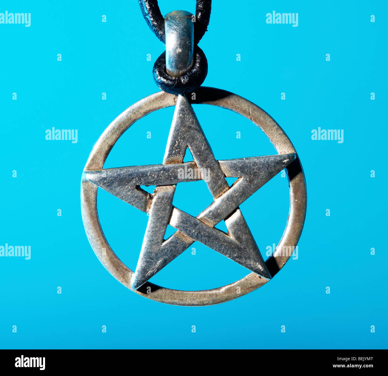 Pentagramm stern -Fotos und -Bildmaterial in hoher Auflösung – Alamy