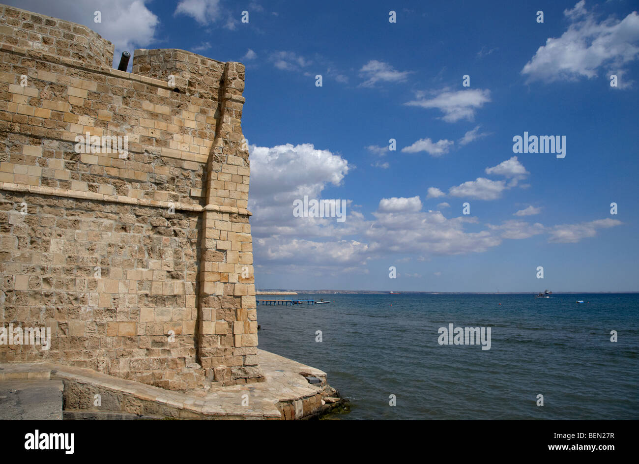 Larnaca Fort Stockfotos und -bilder Kaufen - Alamy