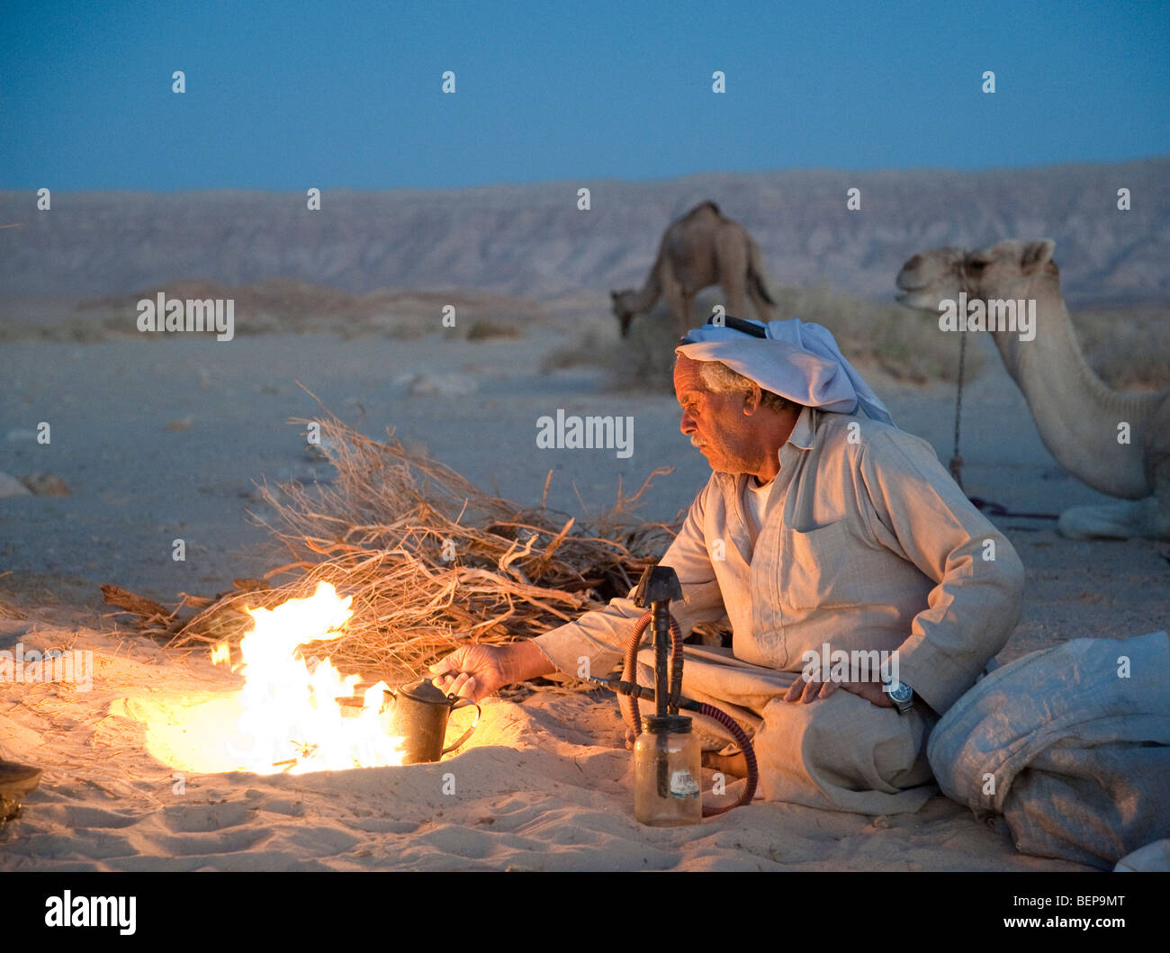 Beduinen kommen -Fotos und -Bildmaterial in hoher Auflösung – Alamy