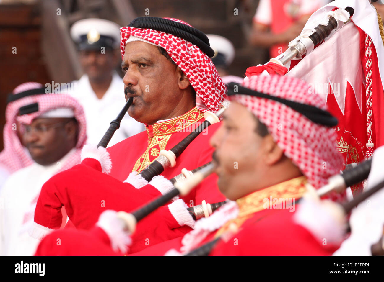Arabischer turban -Fotos und -Bildmaterial in hoher Auflösung - Seite 3 ...