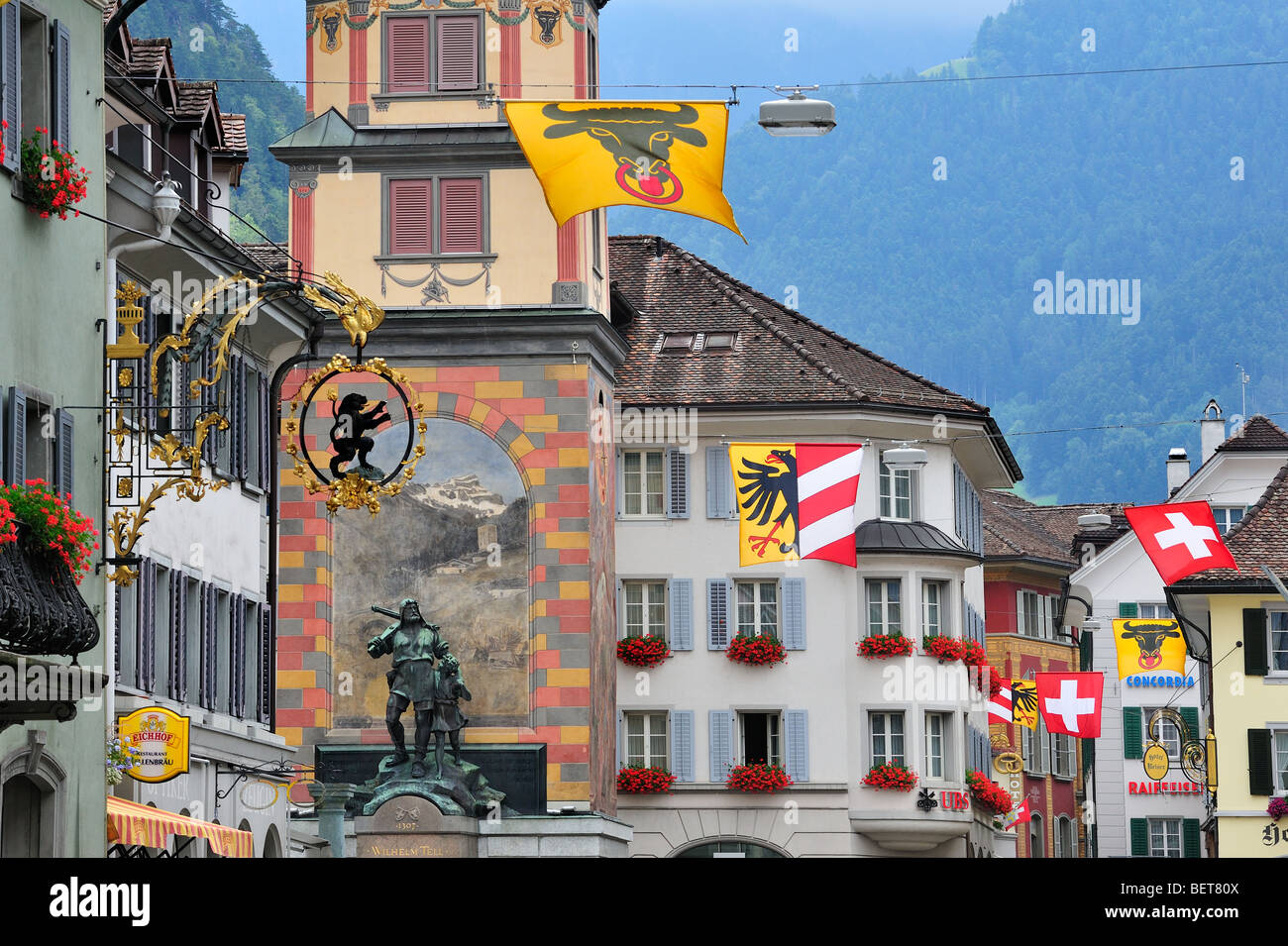 Statue des Schweizer mittelalterlichen Volkshelden William Tell ...
