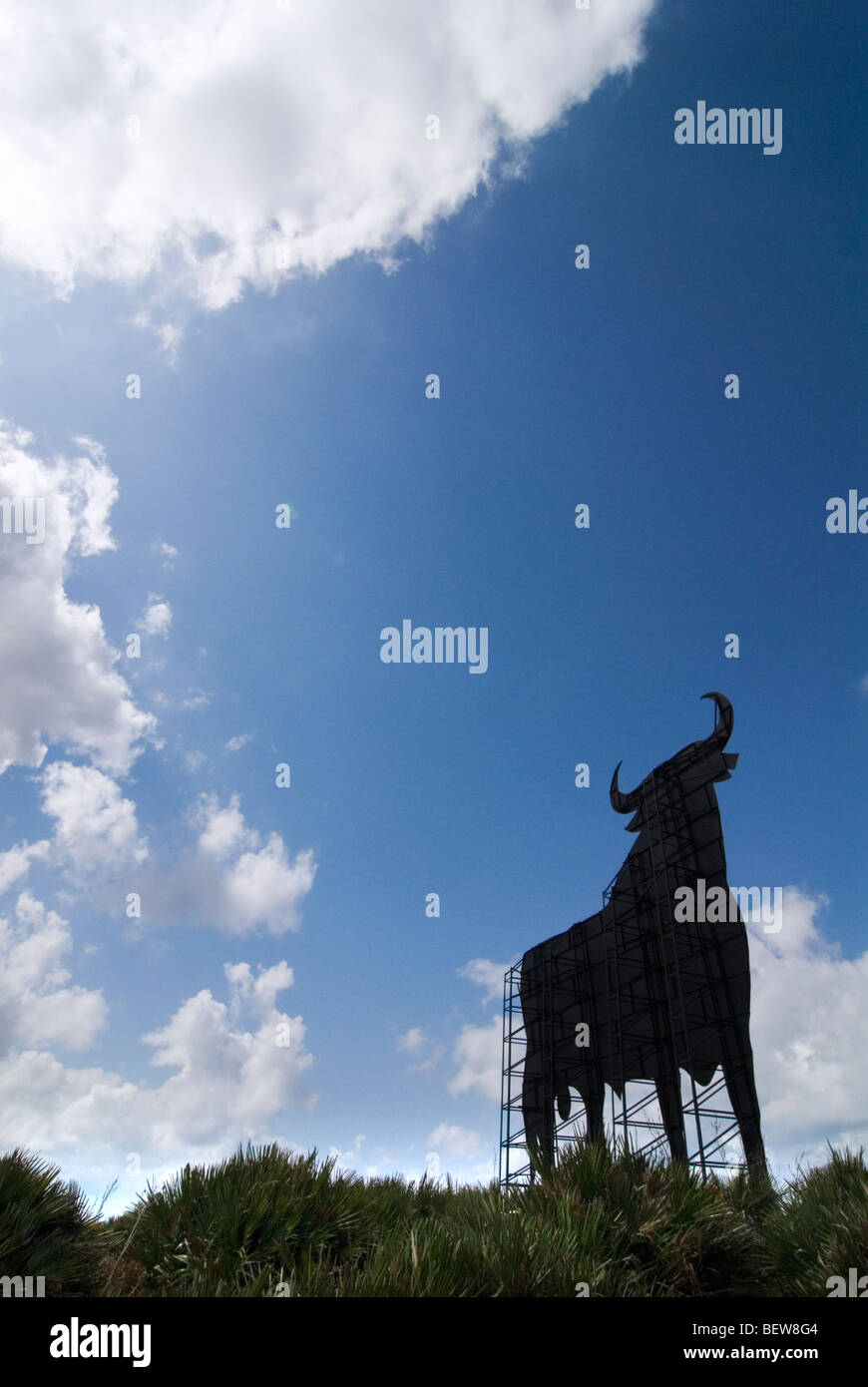 Toros de osborne -Fotos und -Bildmaterial in hoher Auflösung – Alamy