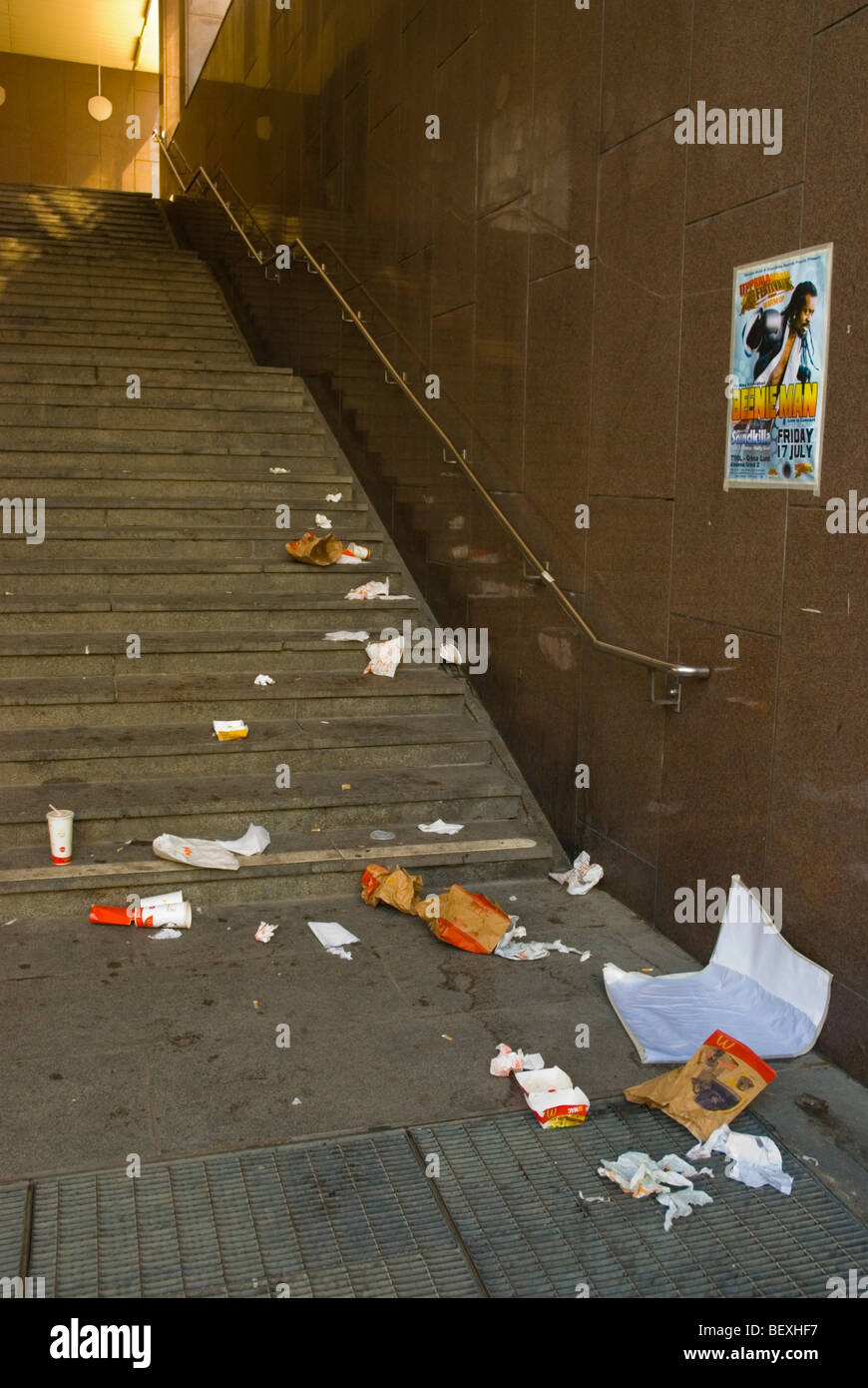 Fast food littering -Fotos und -Bildmaterial in hoher Auflösung – Alamy