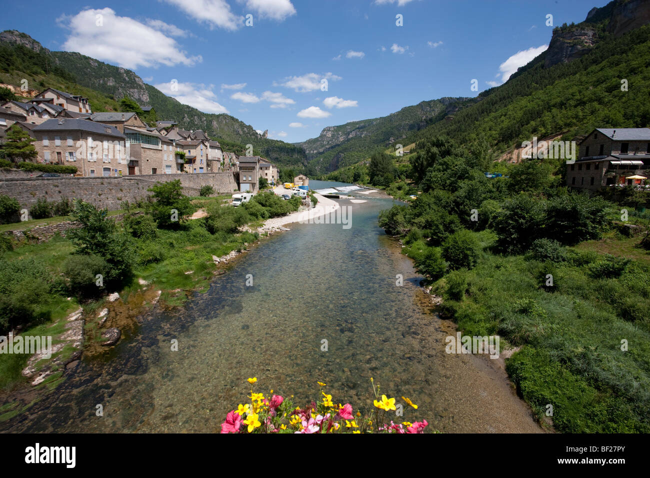 La fall -Fotos und -Bildmaterial in hoher Auflösung – Alamy