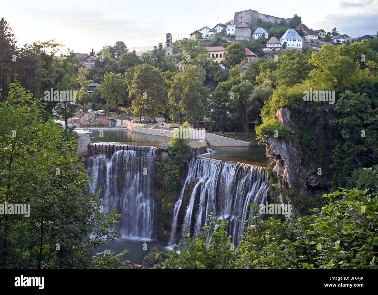 Jajce wasserfall -Fotos und -Bildmaterial in hoher Auflösung – Alamy