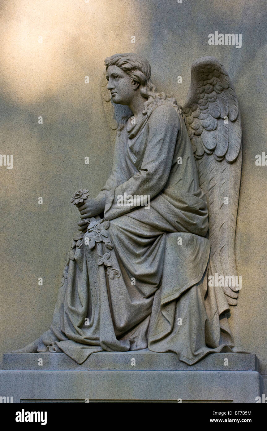 Gothic relief sculpture -Fotos und -Bildmaterial in hoher Auflösung – Alamy