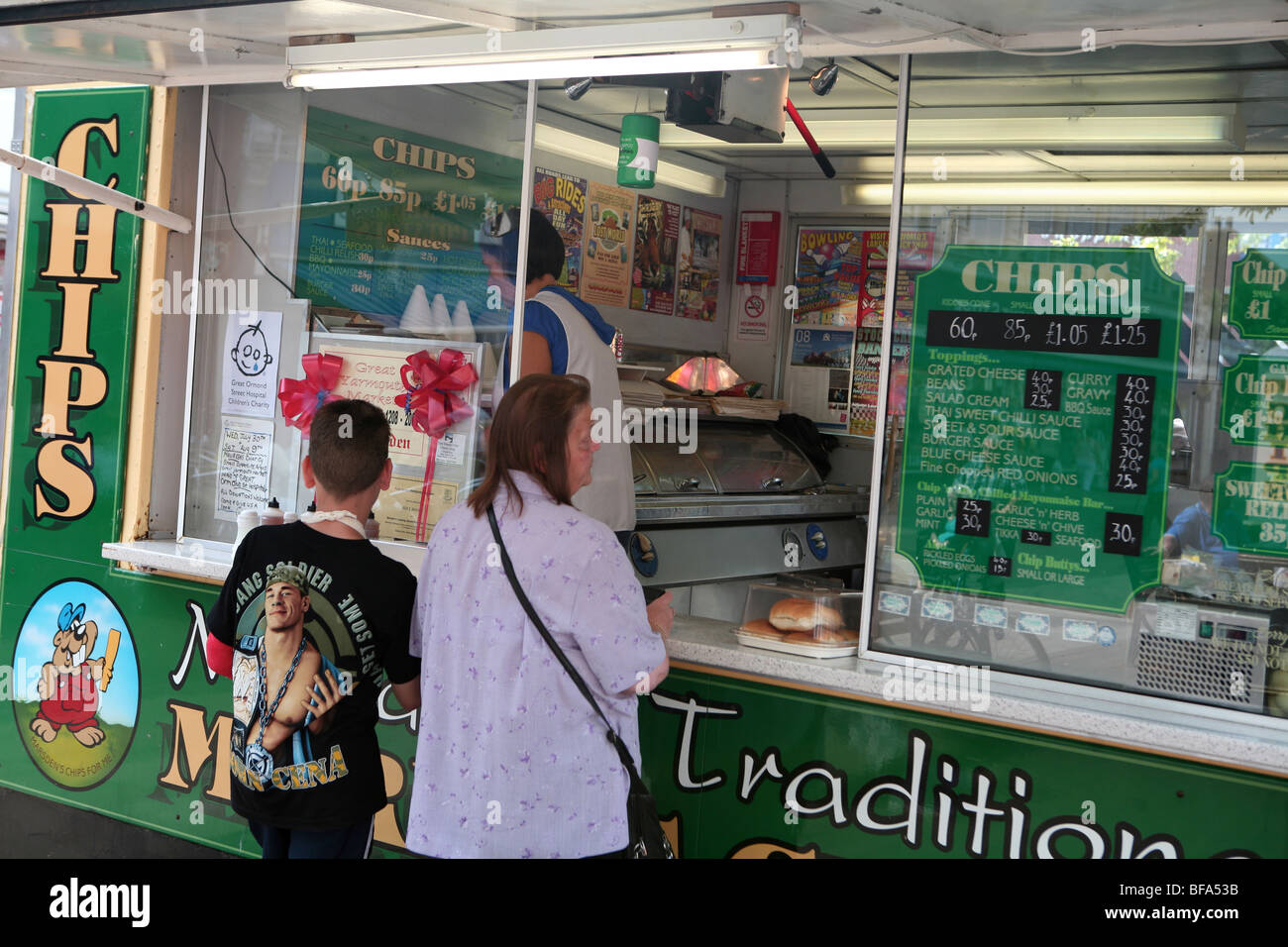Chips stall -Fotos und -Bildmaterial in hoher Auflösung – Alamy