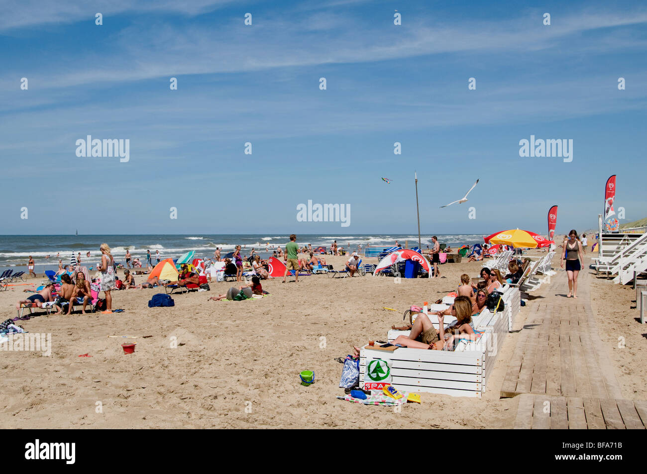 Bergen Aan Zee Niederlande Nordsee Strandsand Stockfotografie - Alamy