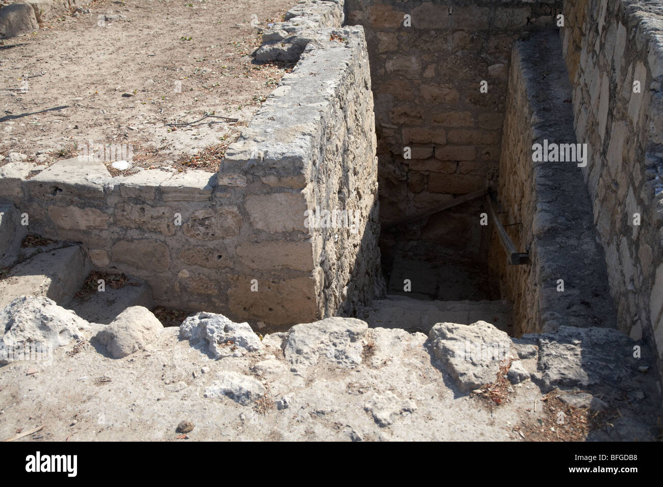 Agia solomoni christliche katakomben -Fotos und -Bildmaterial in hoher ...