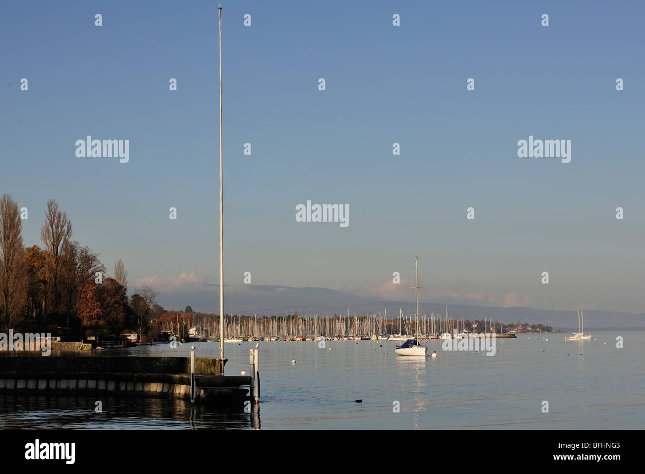 Auf dem see leman -Fotos und -Bildmaterial in hoher Auflösung – Alamy