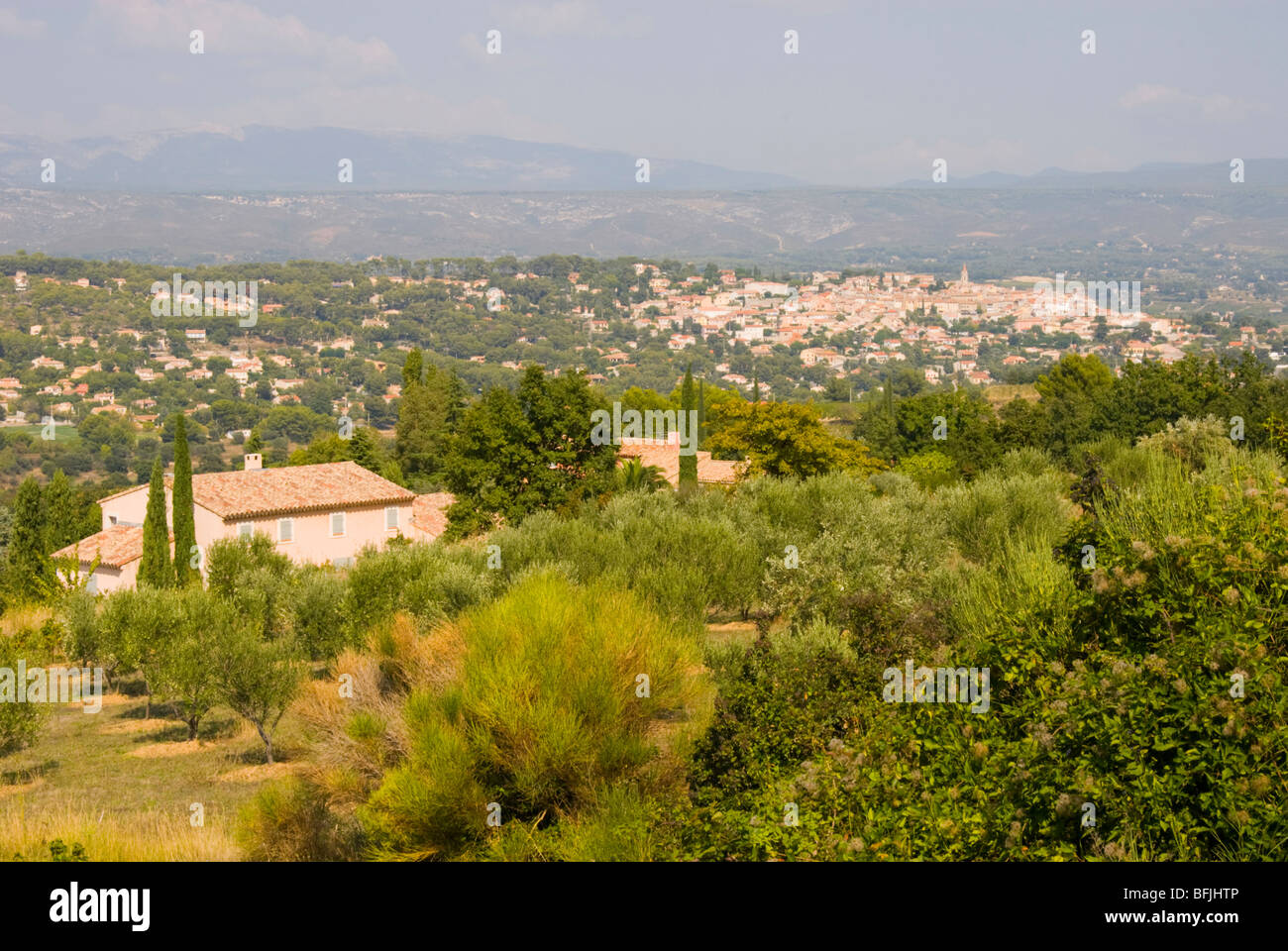 Landschaft in var region frankreich -Fotos und -Bildmaterial in hoher ...