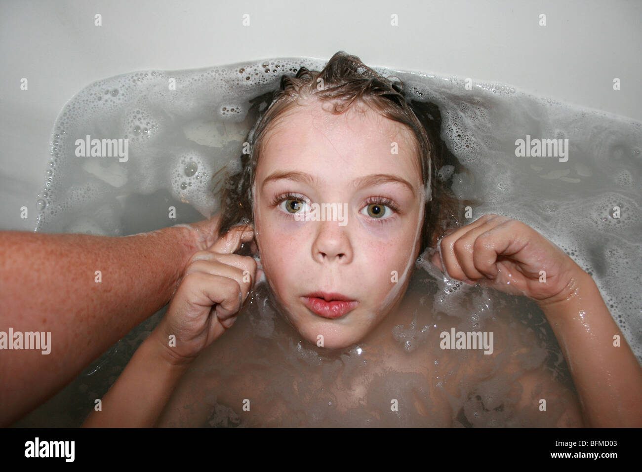 Haare In Den Ohren Fotos Und Bildmaterial In Hoher Auflösung Alamy