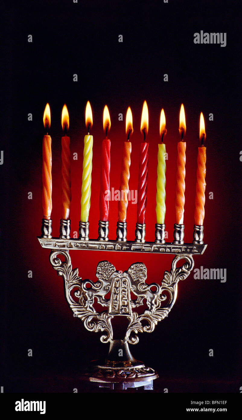 Burning synagogue -Fotos und -Bildmaterial in hoher Auflösung – Alamy