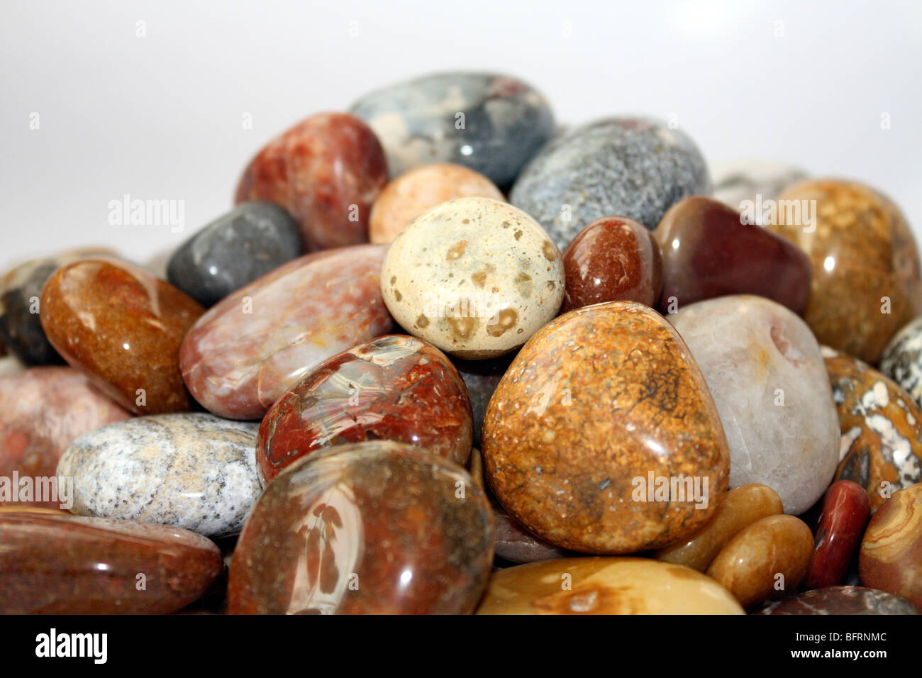 Dekorative Kieselsteine Stockfotos und -bilder Kaufen - Alamy