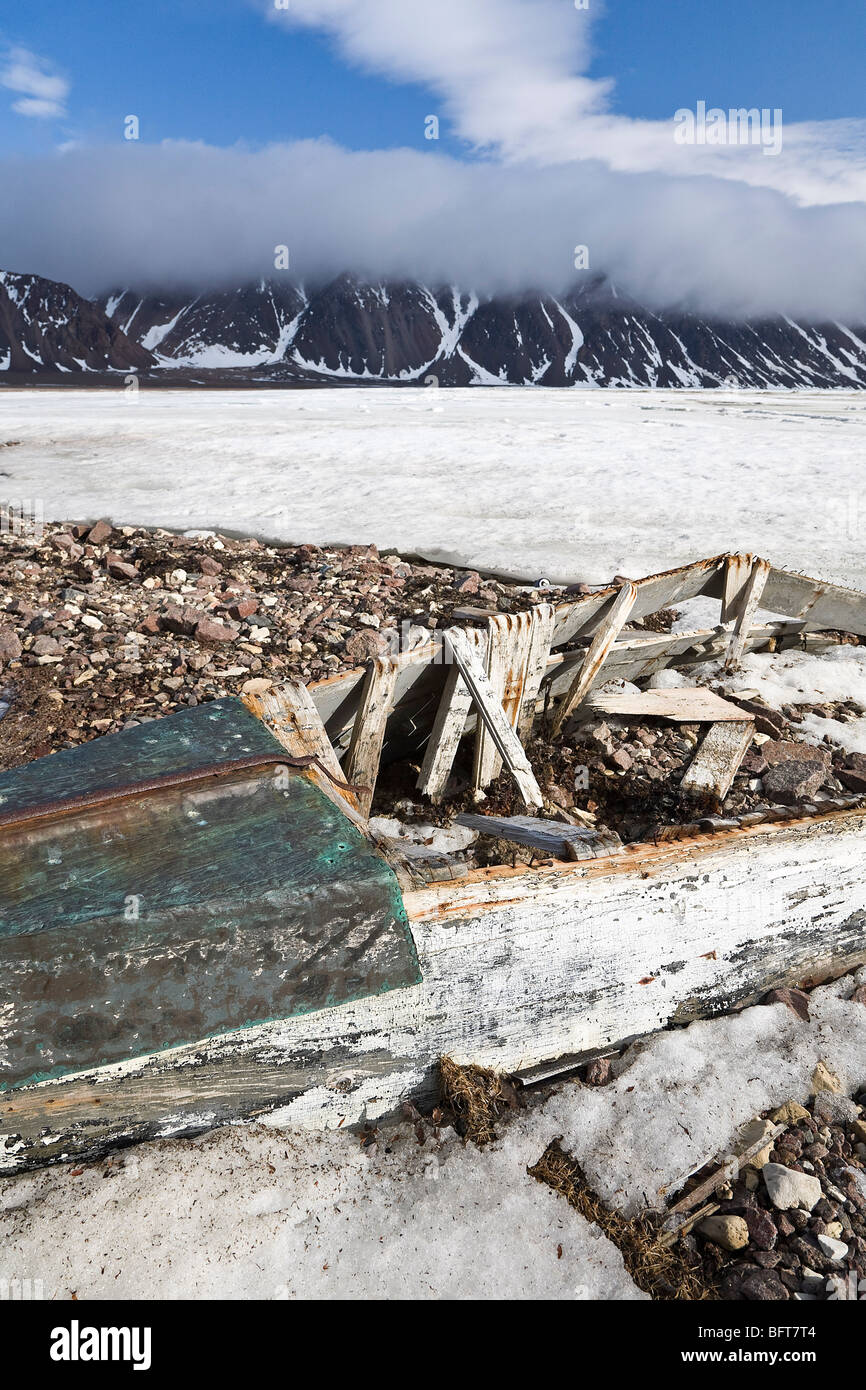 Verlassene Ruderboot, Craig Harbour, Ellesmere Insel, Nunavut, Kanada ...