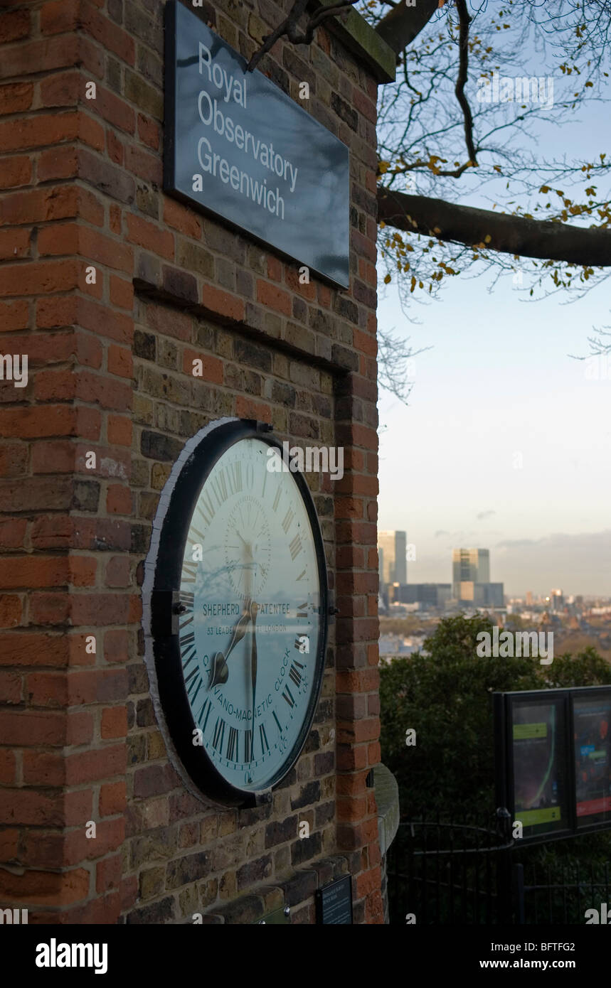 Shepherd Gate Clock Royal Observatory Greenwich London England UK ...