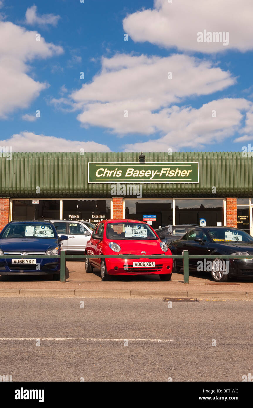 Die Chris Basey-Fisher Vorplatz und Showroom Verkauf von Gebrauchtwagen ...