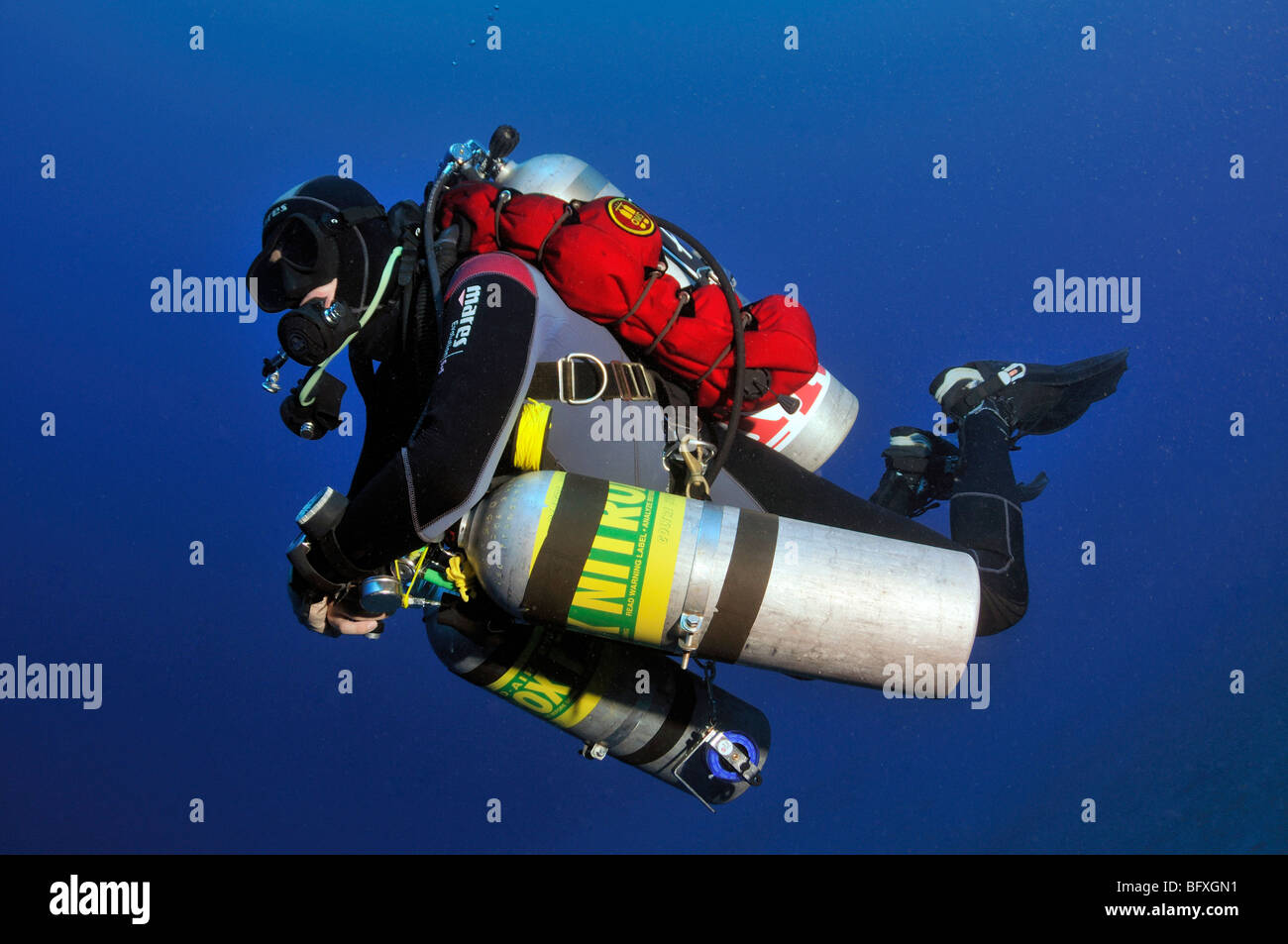 Stage tauchen -Fotos und -Bildmaterial in hoher Auflösung – Alamy