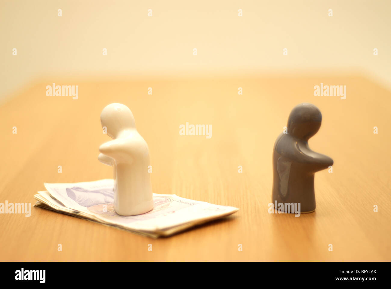 Geld sehr wenig geld -Fotos und -Bildmaterial in hoher Auflösung – Alamy