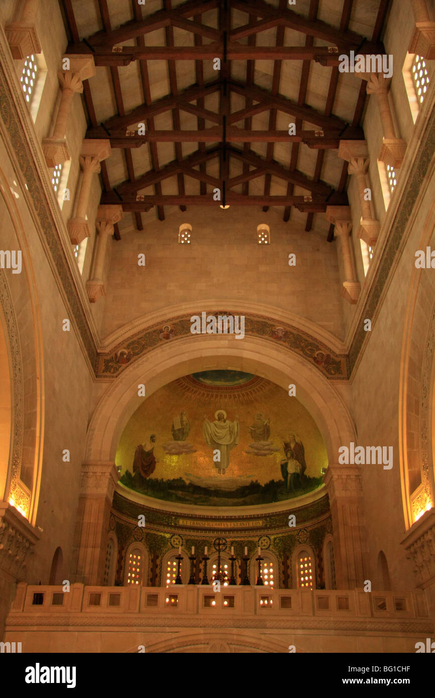 Israel, Jezreel Senke. Die Franziskaner Kirche der Verklärung auf dem ...