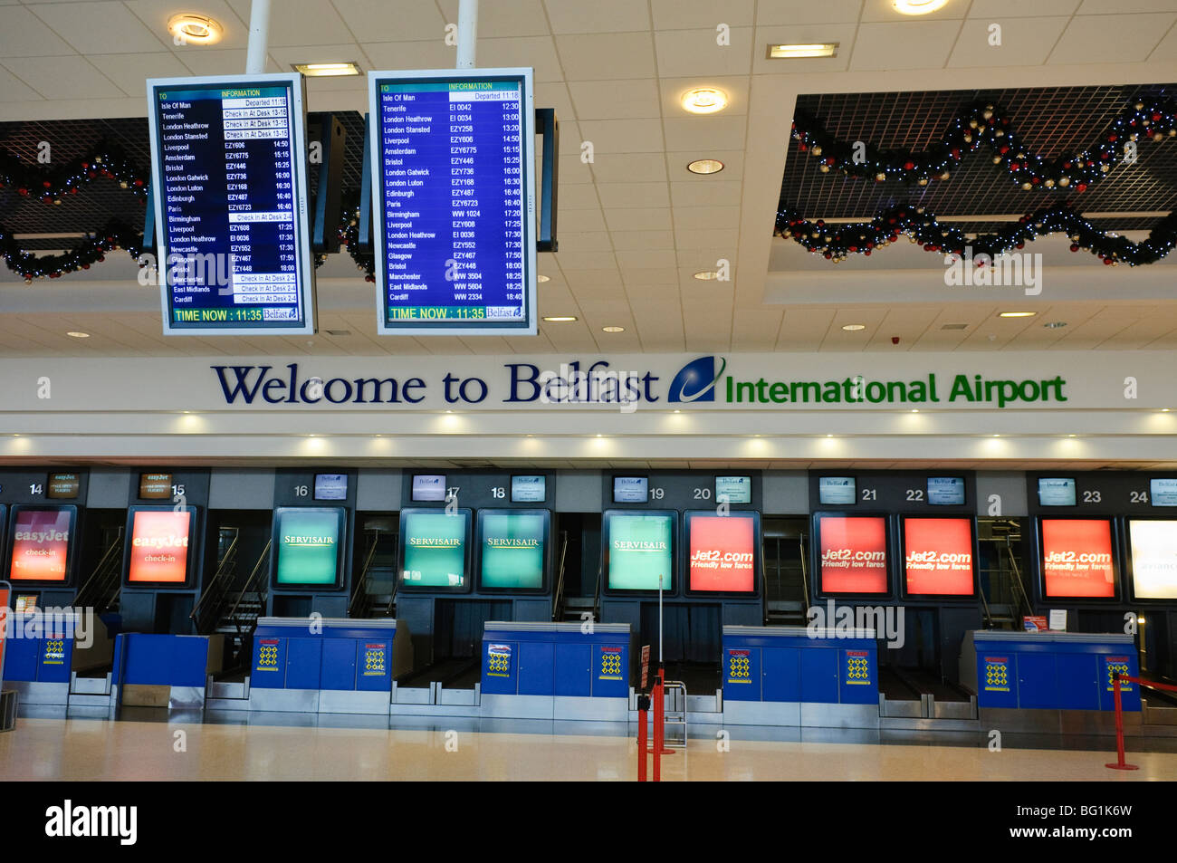 Jet2 passagiere -Fotos und -Bildmaterial in hoher Auflösung – Alamy