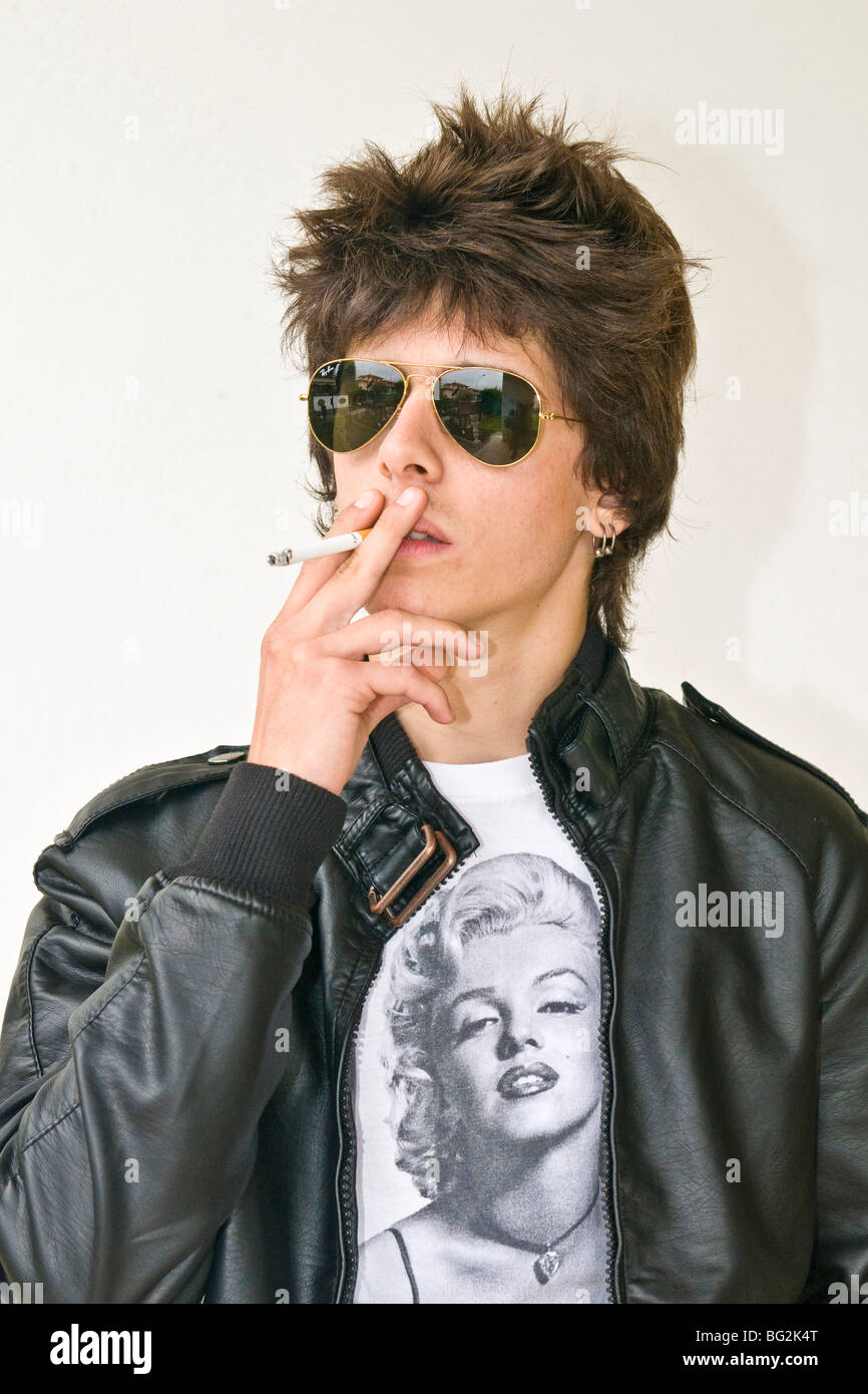 18 year -Fotos und -Bildmaterial in hoher Auflösung – Alamy