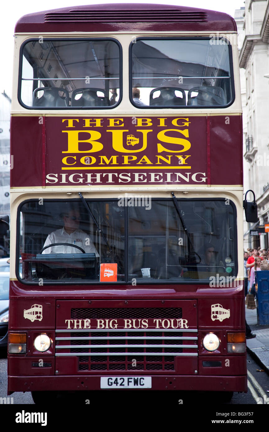 Big bus company -Fotos und -Bildmaterial in hoher Auflösung – Alamy