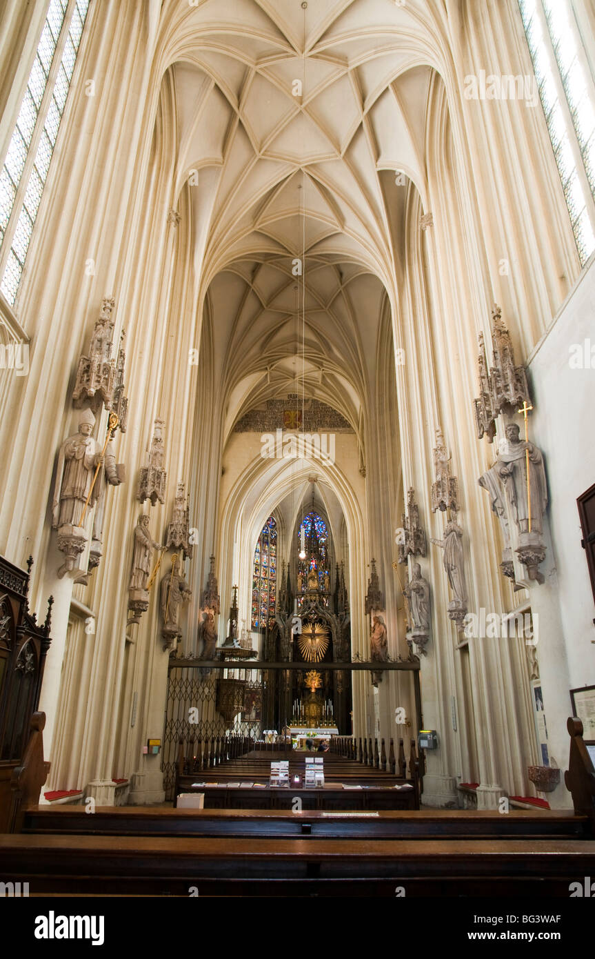 Gotische Kirche Maria bin Gestade, Innen, Wien, Österreich | gotische ...