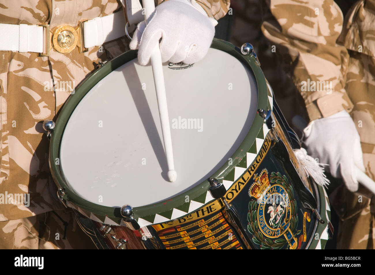 Militärtrommel -Fotos und -Bildmaterial in hoher Auflösung – Alamy