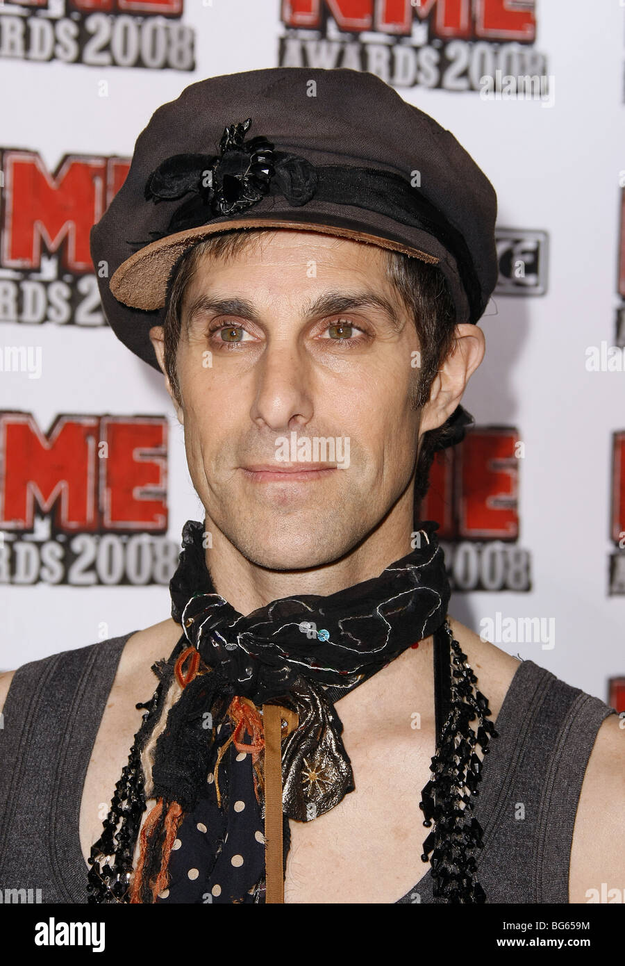 Perry farrell -Fotos und -Bildmaterial in hoher Auflösung – Alamy