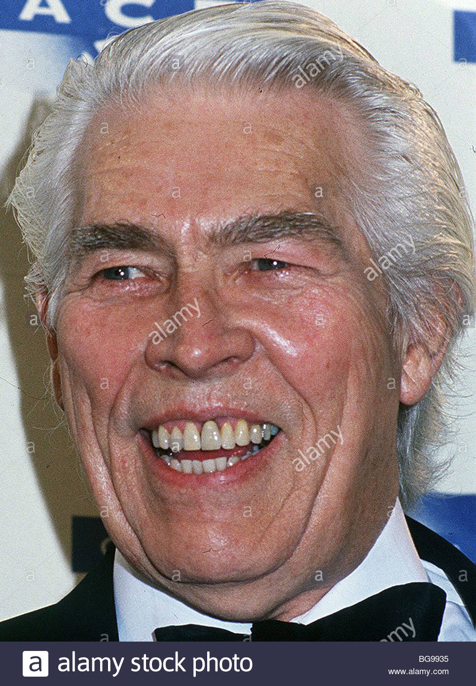 James Coburn Actor Stockfotos und -bilder Kaufen - Alamy