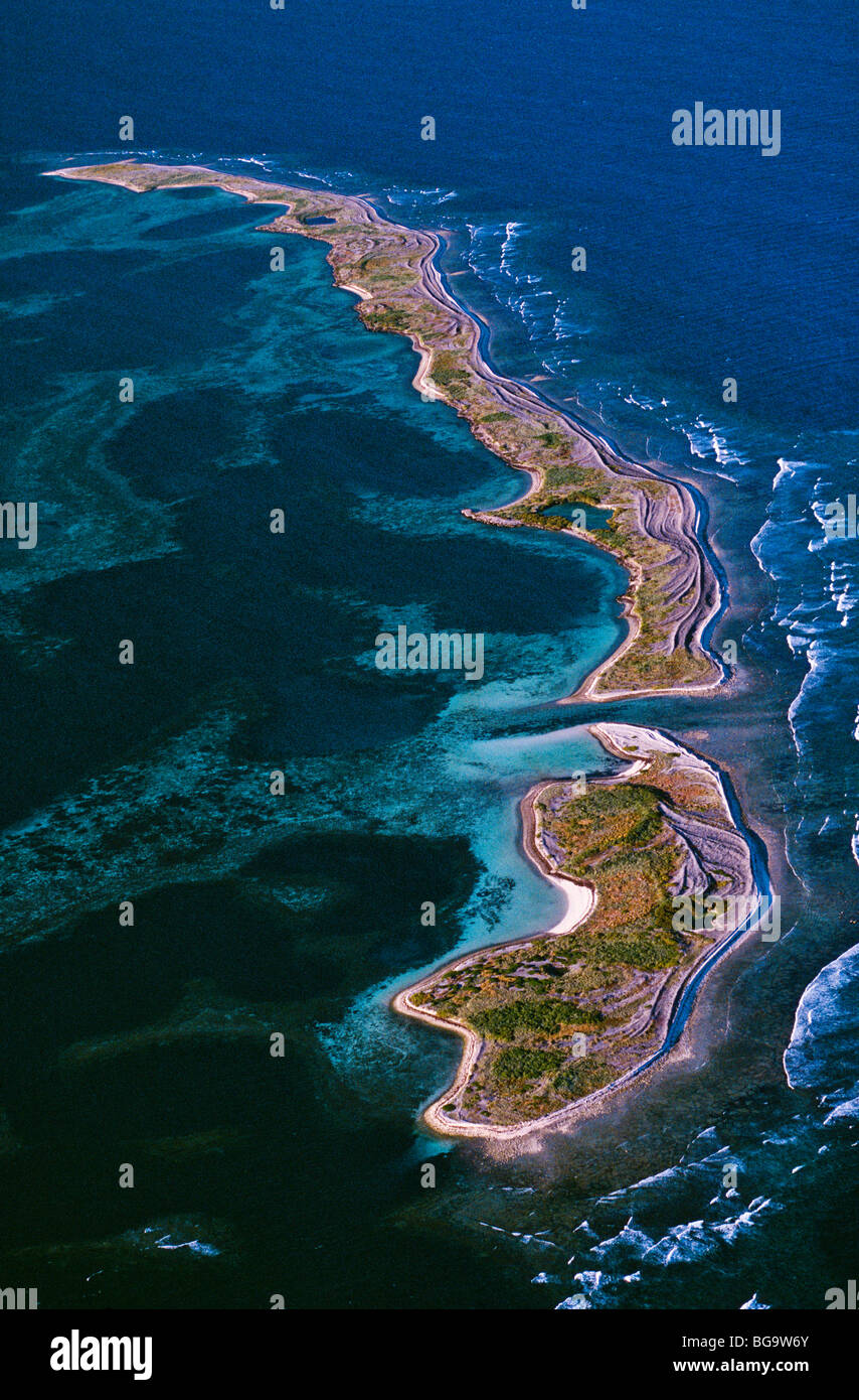 Korallenriffe atolle regal cays -Fotos und -Bildmaterial in hoher ...