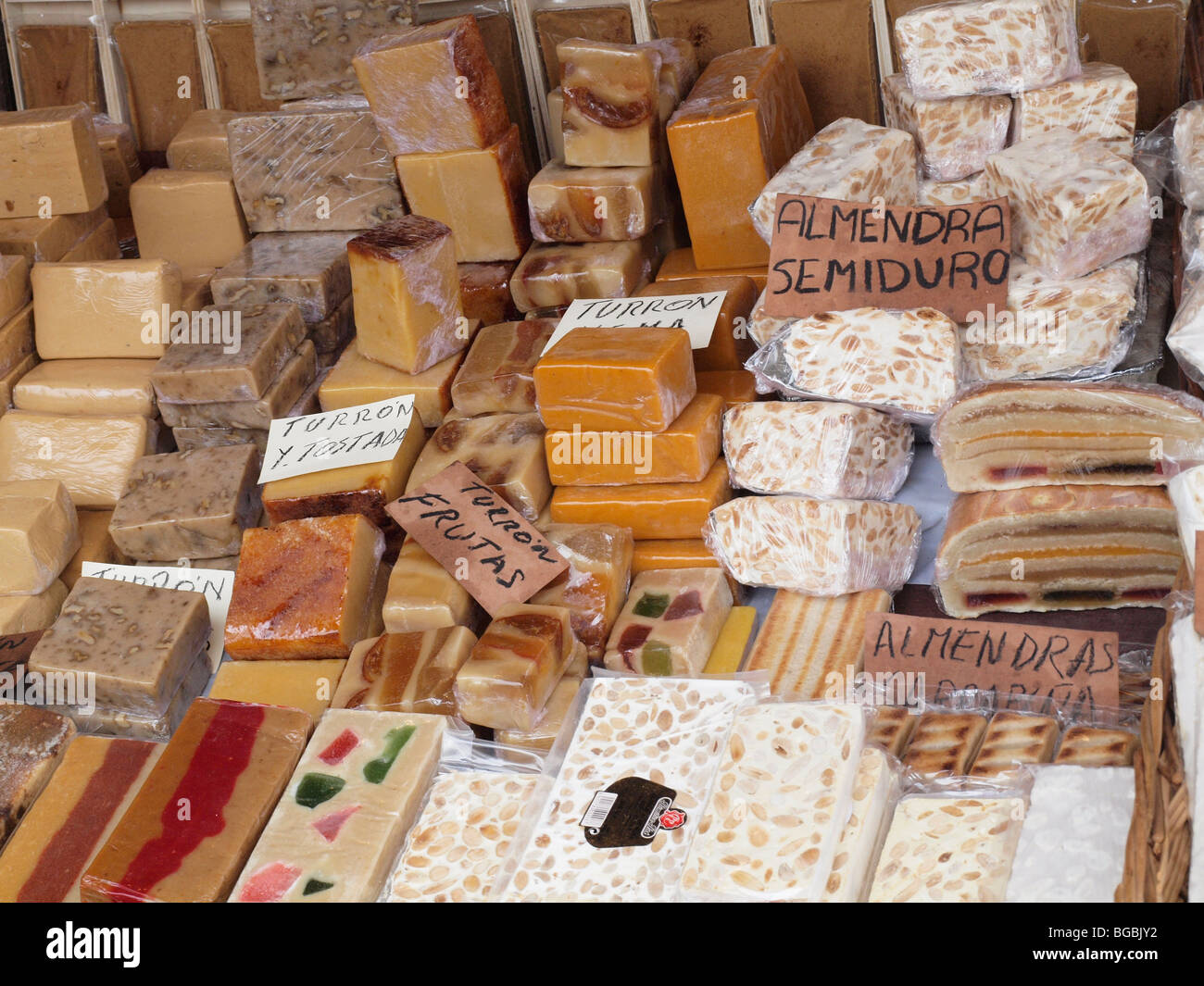 Spanischer nougat -Fotos und -Bildmaterial in hoher Auflösung – Alamy