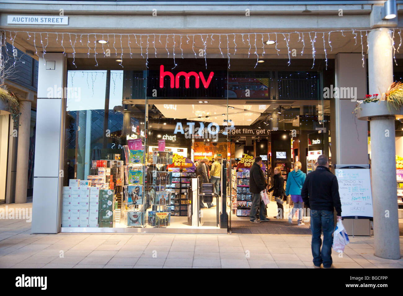 Hmv ladenfront -Fotos und -Bildmaterial in hoher Auflösung – Alamy