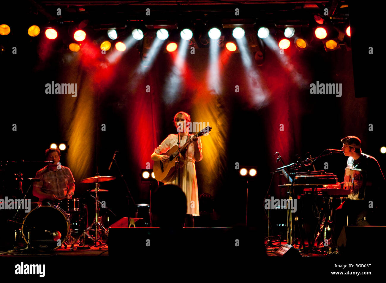Der US-Singer-Songwriter Laura Gibson Leben in der Schueuer Concert ...