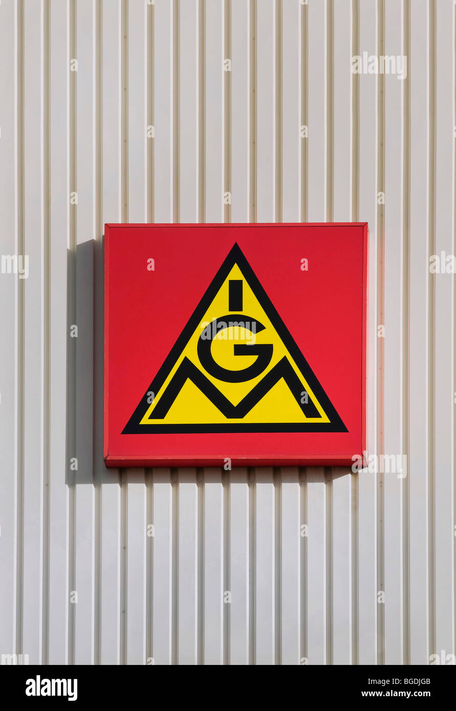 Logo der IGM, IG Metall auf der Fassade Stockfotografie - Alamy