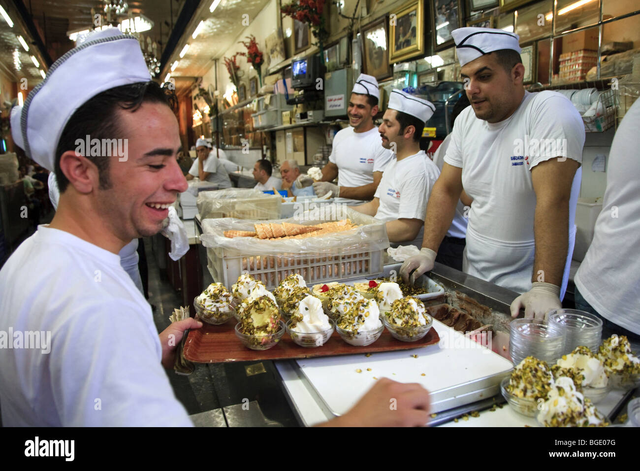 Damascus syria syrian ice cream -Fotos und -Bildmaterial in hoher ...