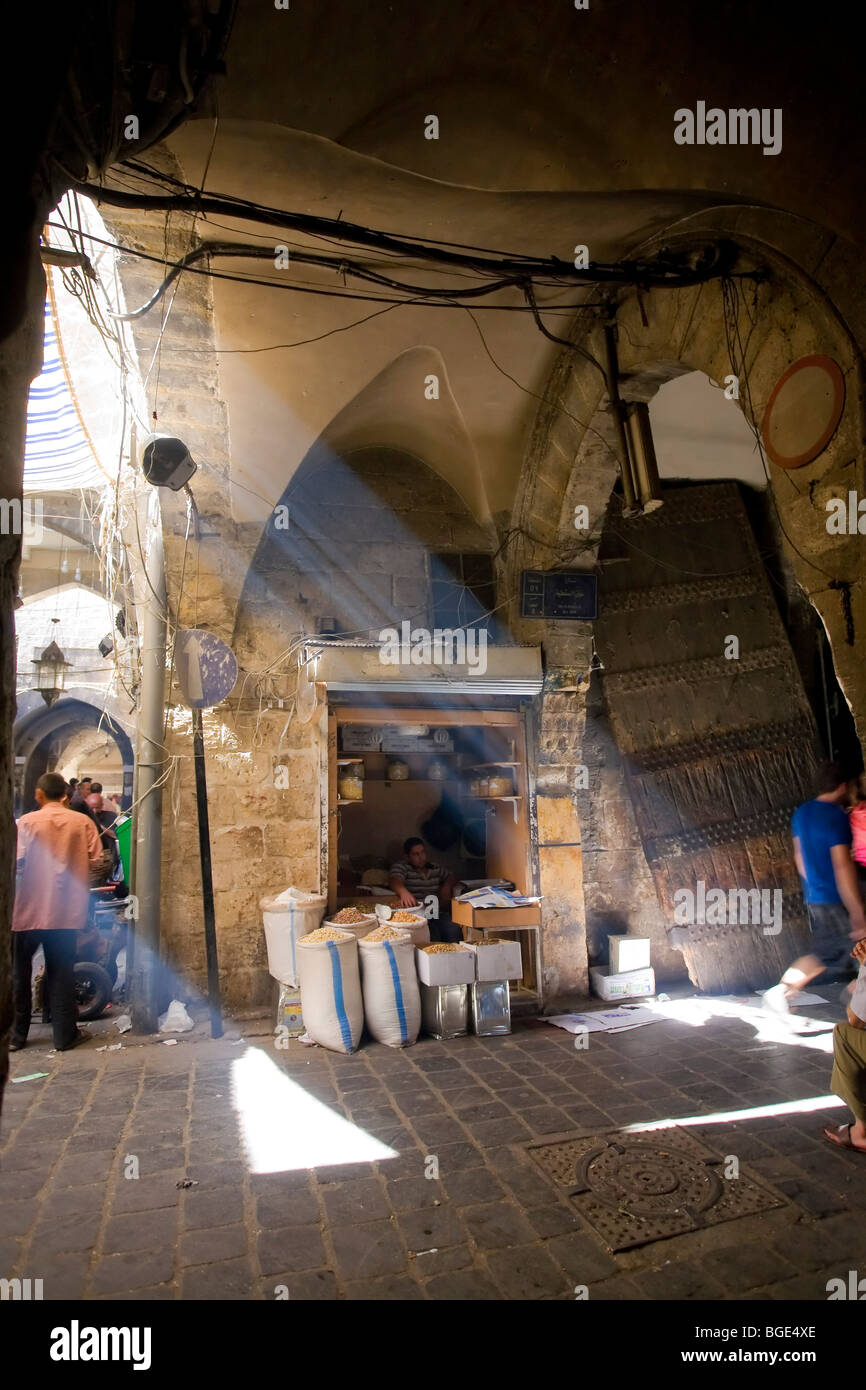 The old souk aleppo -Fotos und -Bildmaterial in hoher Auflösung – Alamy