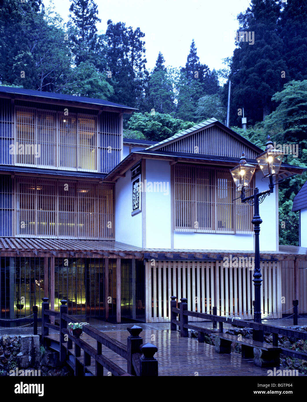 ONSEN FUJIYA ERNANNT, YAMAGATA, JAPAN, KENGO KUMA & ASSOCIATES ...
