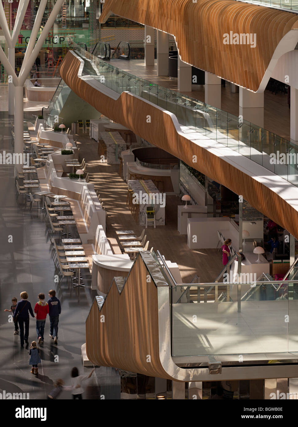 Westfield London Shopping-Mall-Food-Court Essen Galerie softroom ...