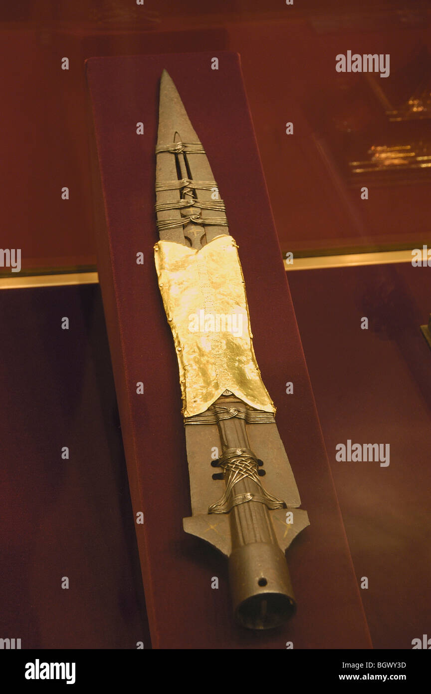 Die heilige Lanze in der Schatzkammer der Hofburg Stockfotografie - Alamy