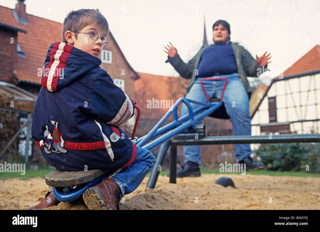 Gross man -Fotos und -Bildmaterial in hoher Auflösung – Alamy