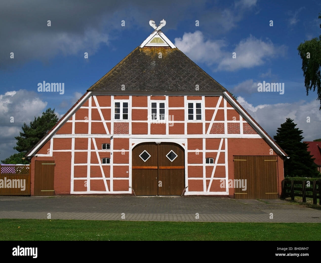 Hof bauernhaus -Fotos und -Bildmaterial in hoher Auflösung – Alamy
