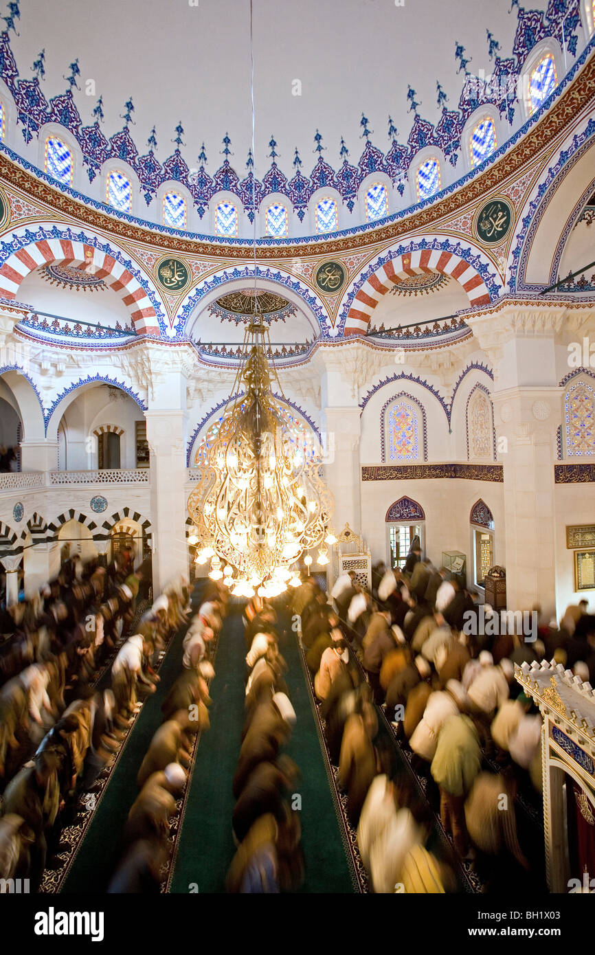 Sehitlik moschee berlin -Fotos und -Bildmaterial in hoher Auflösung – Alamy