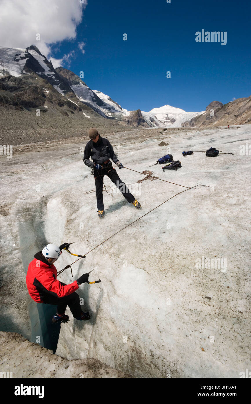 Abseilen Abseilen Stockfotos und -bilder Kaufen - Alamy