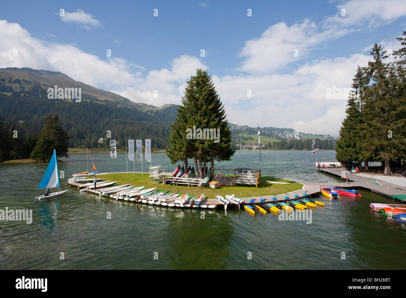 BOOTSVERLEIH, HEIDSEE SEE, TRETBOOTE, LENZERHEIDE, GRAUBÜNDEN, SCHWEIZ ...